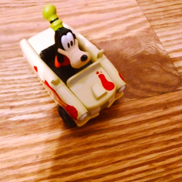 Mattel | Toys | Mattel Mickey And The Roadster Racers Goofys Spaghetti ...